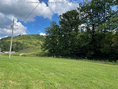 588 Bird Hollow Rd, Lizemores, WV 25125 | Zillow