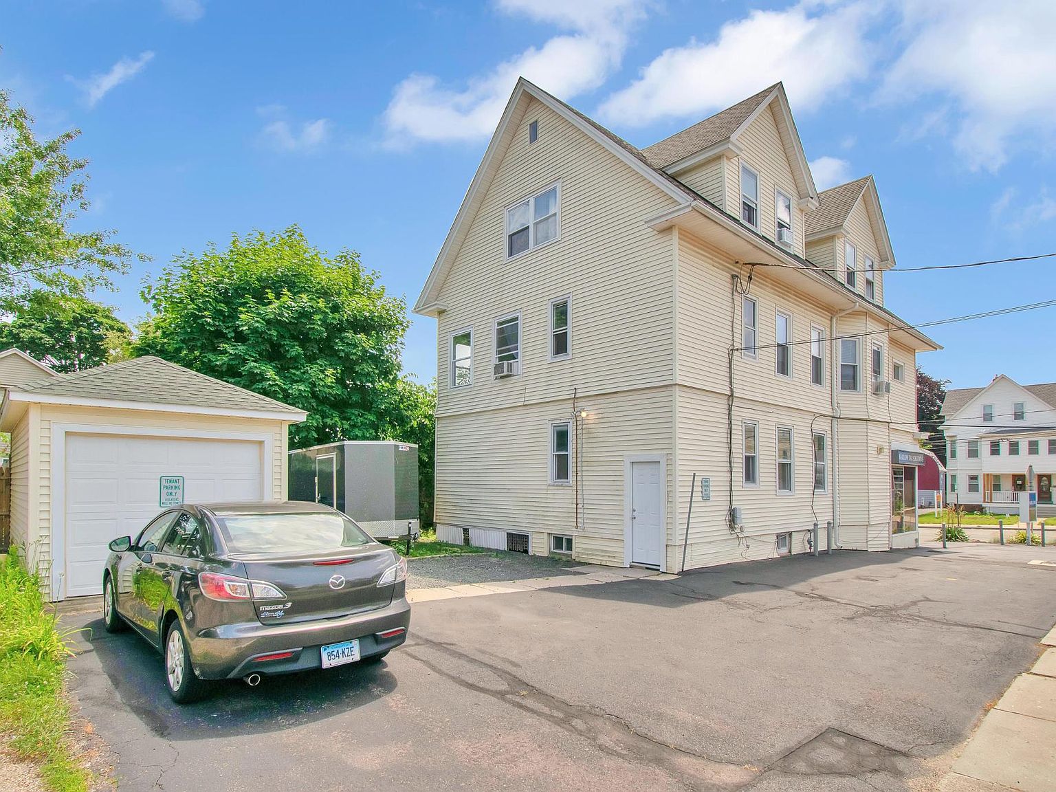 124 Park Rd #4, West Hartford, CT 06119 | Zillow