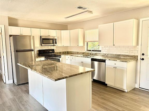 225 W Vine St, Bartow, FL 33830 | MLS #L4952205 | Zillow