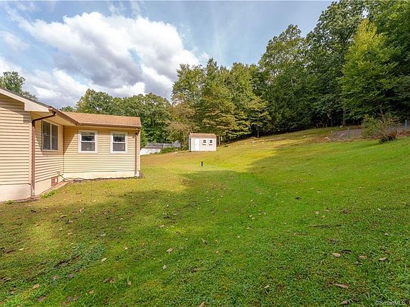 68 Scotland Rd, Baltic, CT 06330 | MLS #170603584 | Zillow
