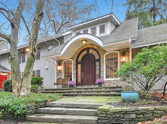 21 Midvale Mountain Rd, Mahwah, NJ 07430 | Zillow
