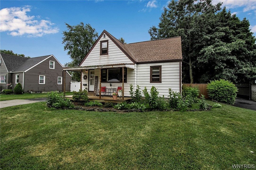 1837 Como Park Blvd, Lancaster, NY 14086 | Zillow