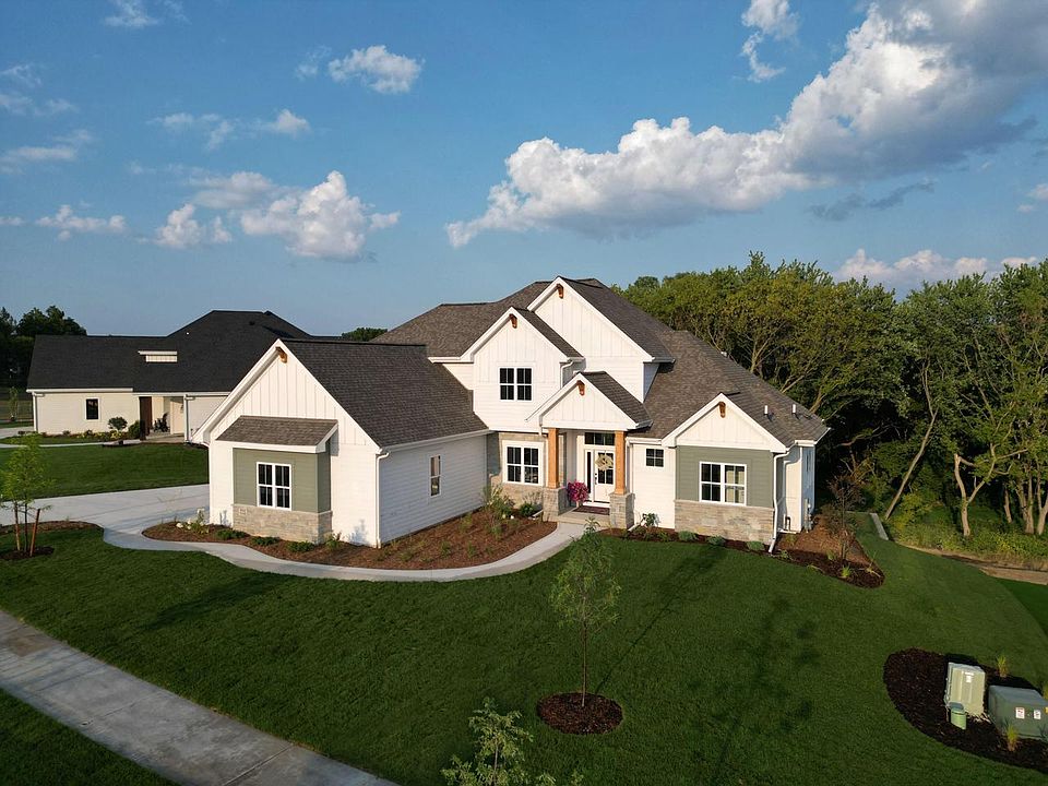W253N5536 Crescent Hill DRIVE, Lisbon, WI 53089 | Zillow