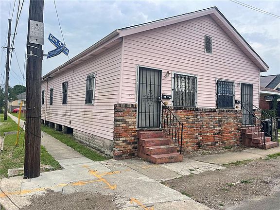 8839-37 Colapissa St, New Orleans, LA 70118 | Zillow