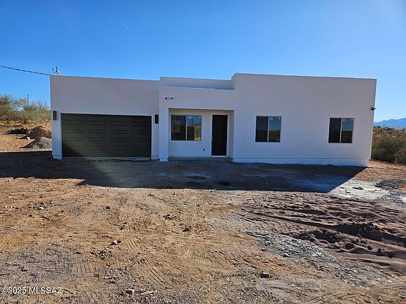 65A Avenida Pastor, Rio Rico, AZ 85648 | MLS #22429386 | Zillow