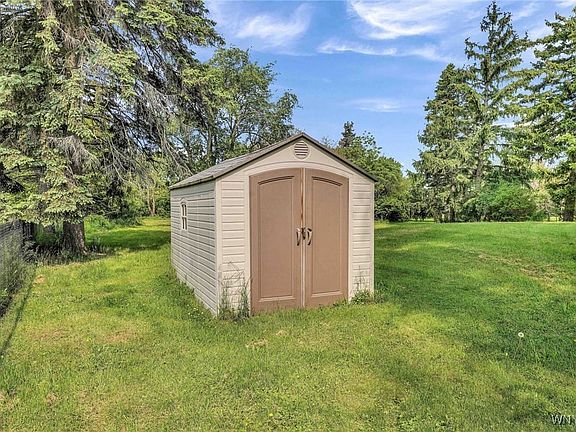 100 Brompton Rd, Williamsville, NY 14221 | Zillow