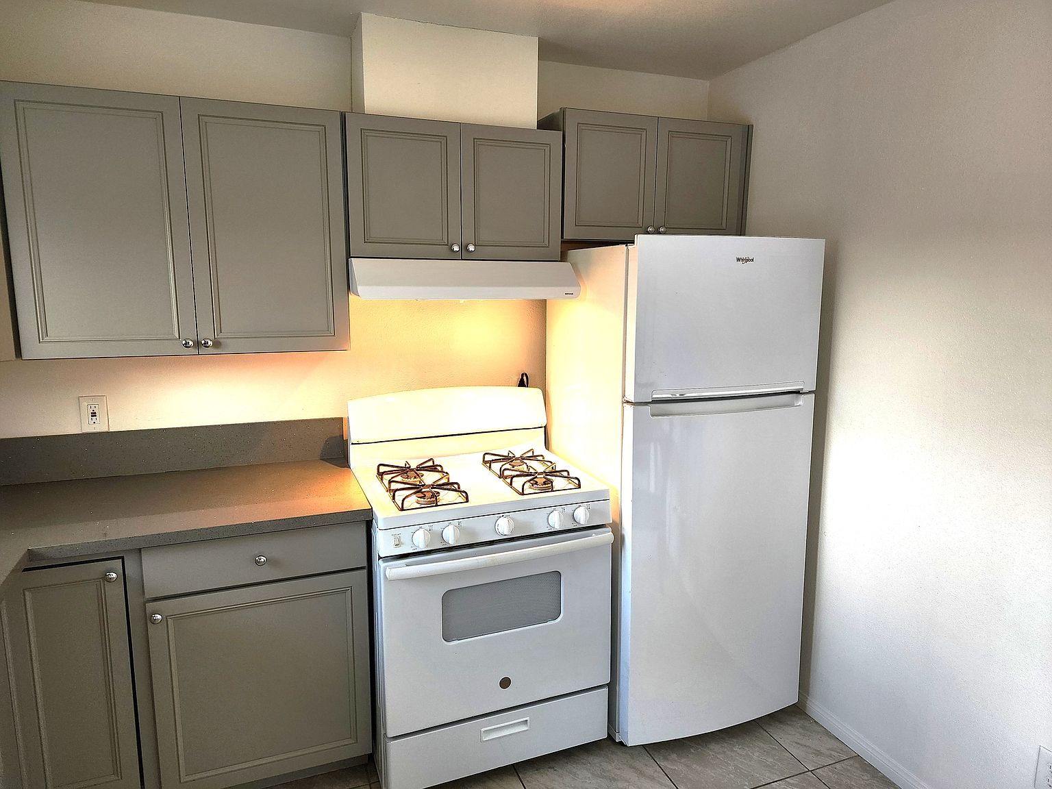 2685 N Junipero Ave #2, Palm Springs, CA 92262 | Zillow