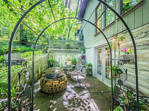 120 Harper Cemetery Rd, Munfordville, KY 42765 | MLS #RA20212354 | Zillow