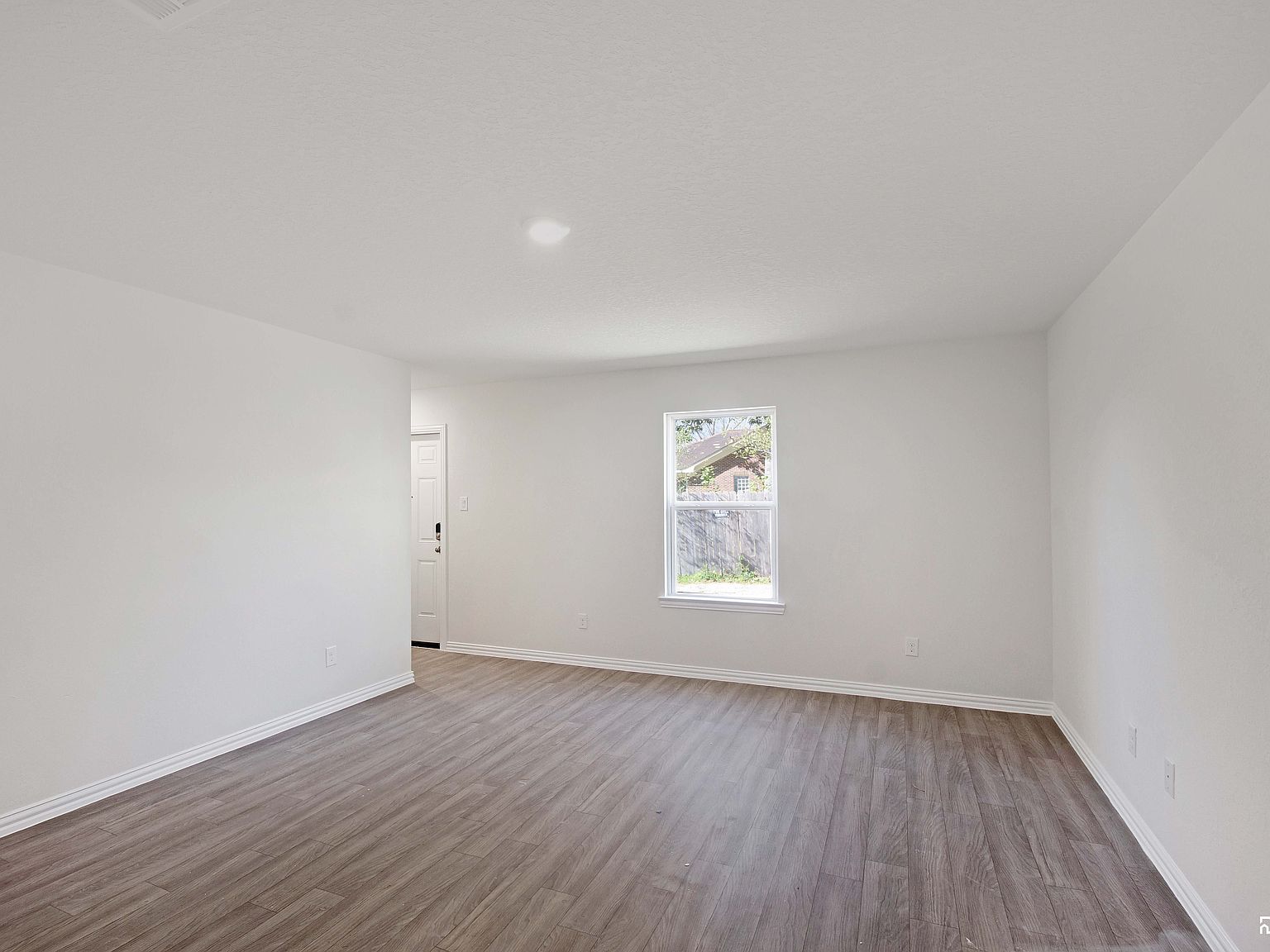 1661 Jason Ct, Azle, TX 76020 | Zillow