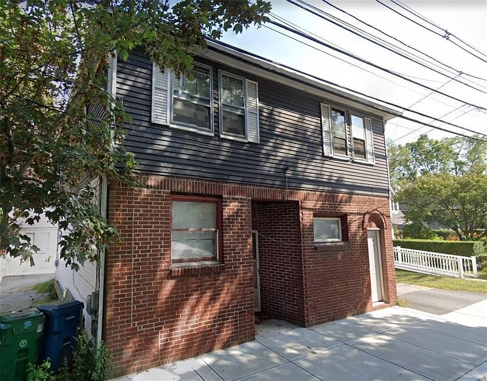 237C High St, Wakefield, RI 02879 | Zillow