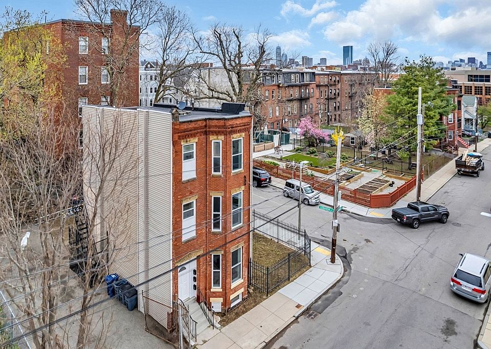 31-33 Alexander St, Dorchester, MA 02125 | Zillow