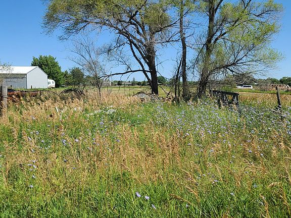 2061 W Walker Rd, North Platte, NE 69101 | MLS #11191003 | Zillow