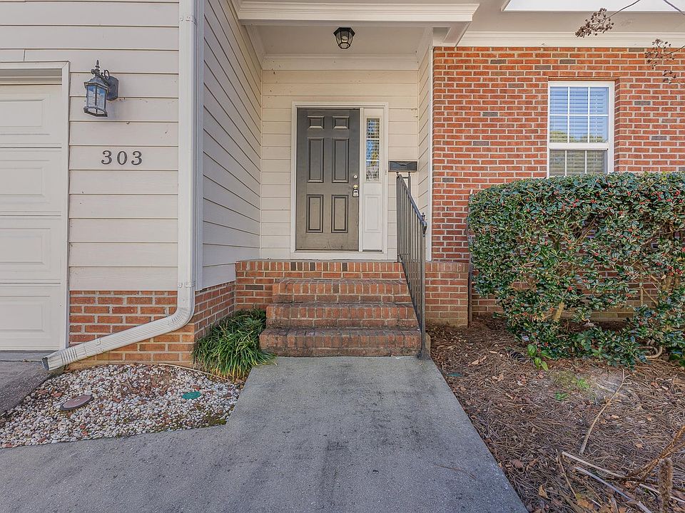 303 Willborough Ave #3R, Fayetteville, NC 28303 | Zillow