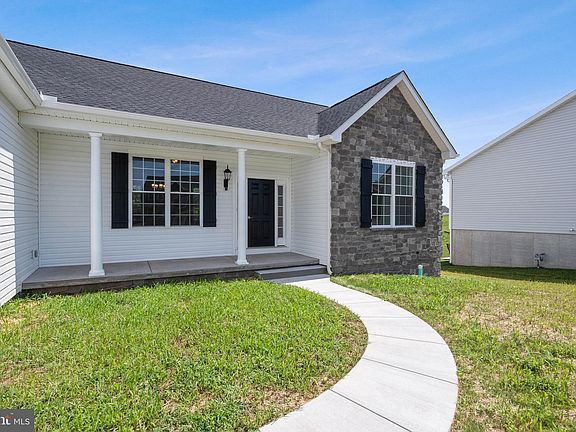 1250 Maple LOT 13, Hanover, PA 17331 | MLS #PAYK2057704 | Zillow