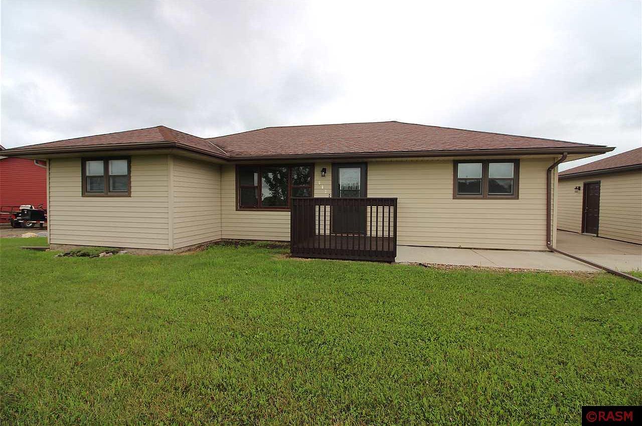 602 Dutton Dr, Ellendale, MN 56026 | Zillow