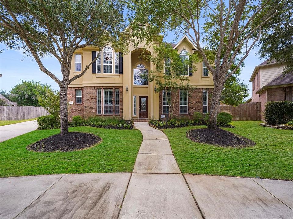 5203 Emerald Trace Ct, Sugar Land, TX 77479 | MLS #15758457 | Zillow