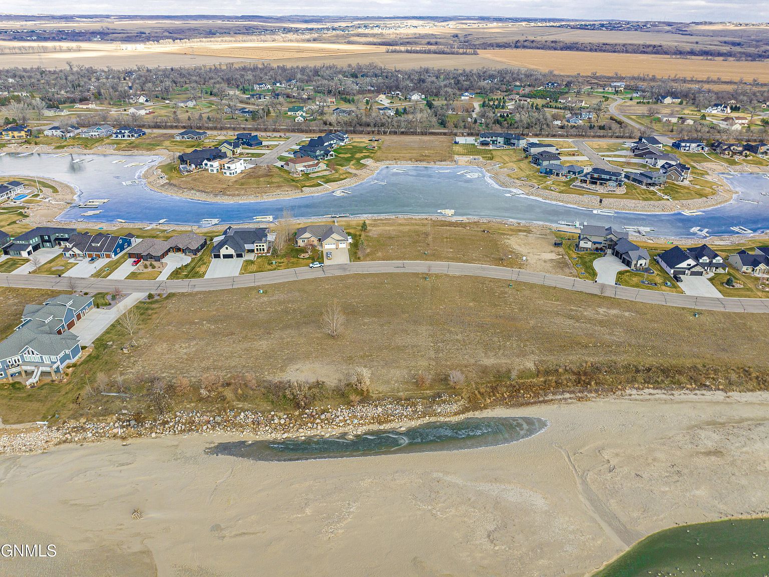 6116 Misty Waters Dr, Bismarck, ND 58503 | MLS #4010886 | Zillow