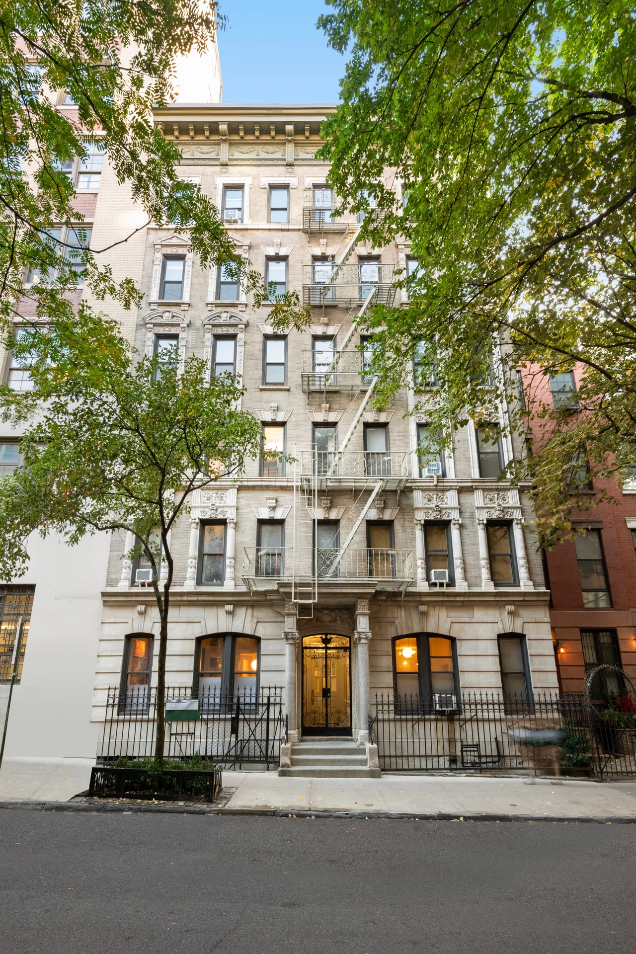 254 West 25th Street #5D in Chelsea, Manhattan | StreetEasy