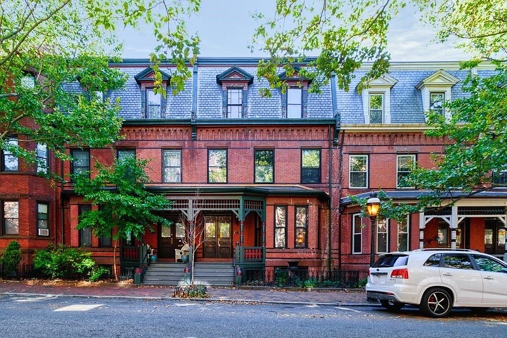 17 Mattoon St, Springfield, MA 01105 | Zillow