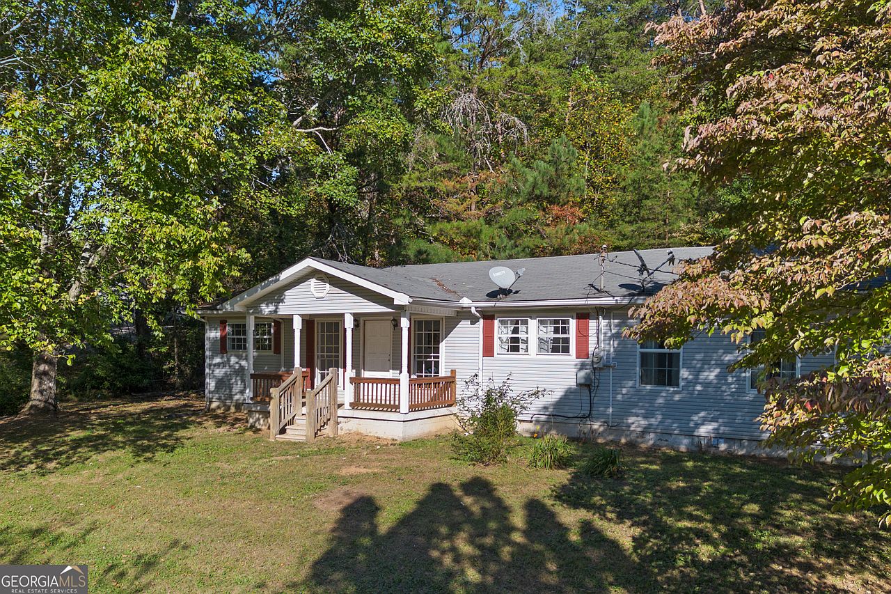 215 Maxwell Rd, Blue Ridge, GA 30513 | MLS #10393698 | Zillow
