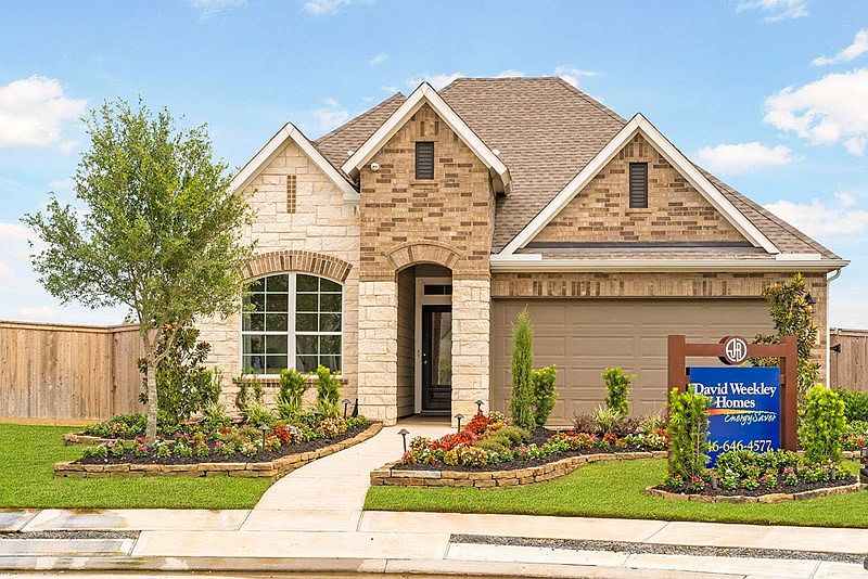 Jordan Ranch 45' Homesites by David Weekley Homes in Fulshear TX | Zillow