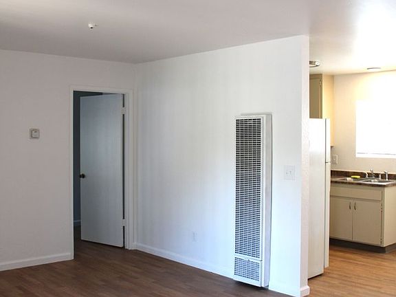 877 Sonoma Ave APT 8, Santa Rosa, CA 95404 | Zillow