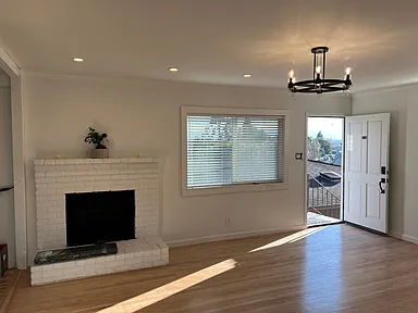 202 Castro St Richmond CA | Zillow