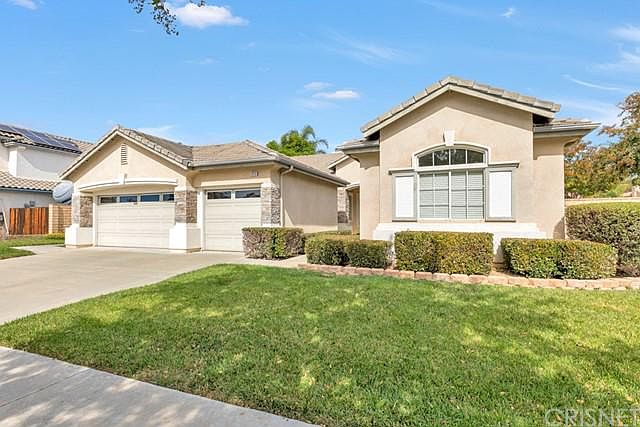2819 Waterfall Ln, Simi Valley, CA 93065 | Zillow