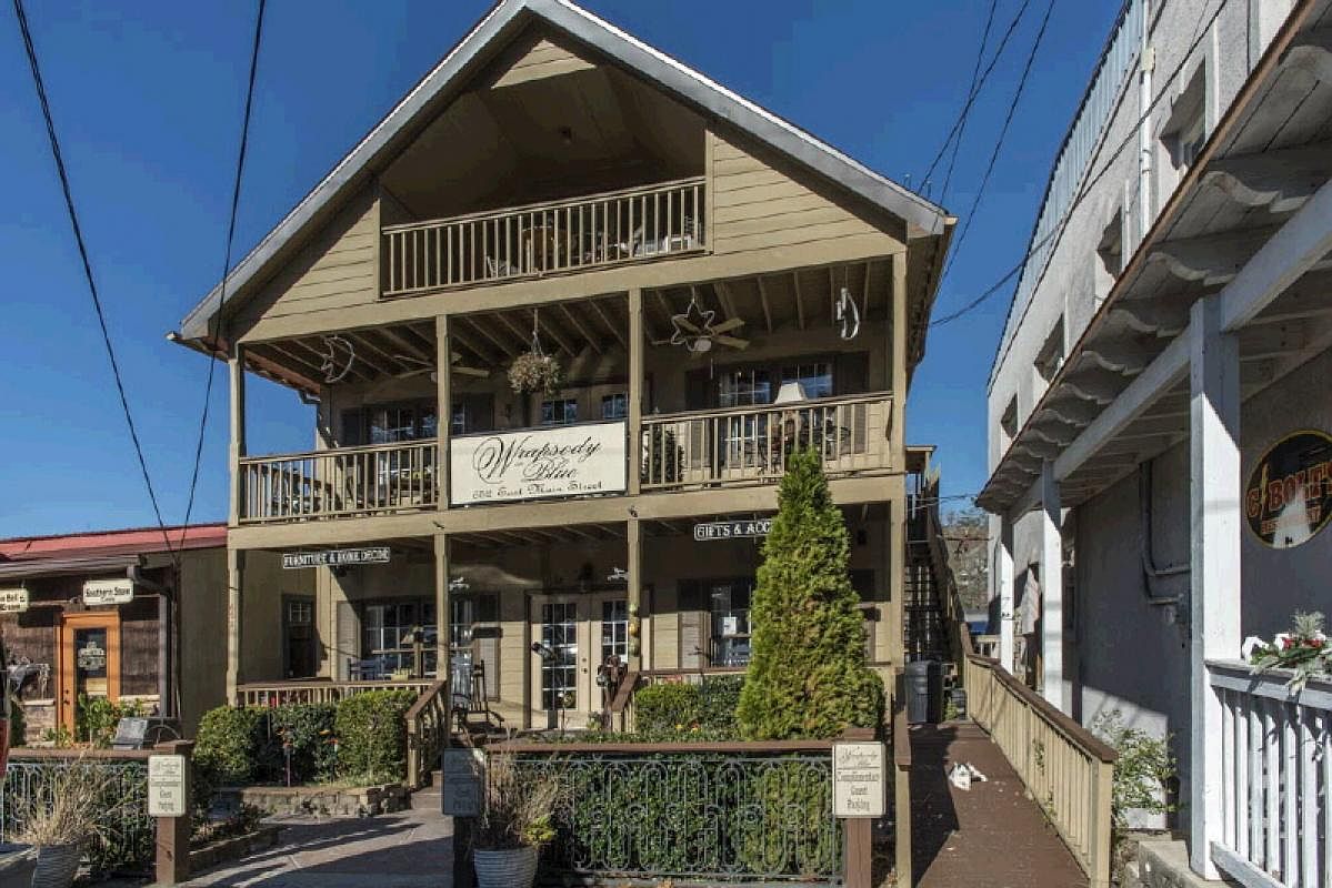 652 E Main St, Blue Ridge, GA 30513 | Zillow