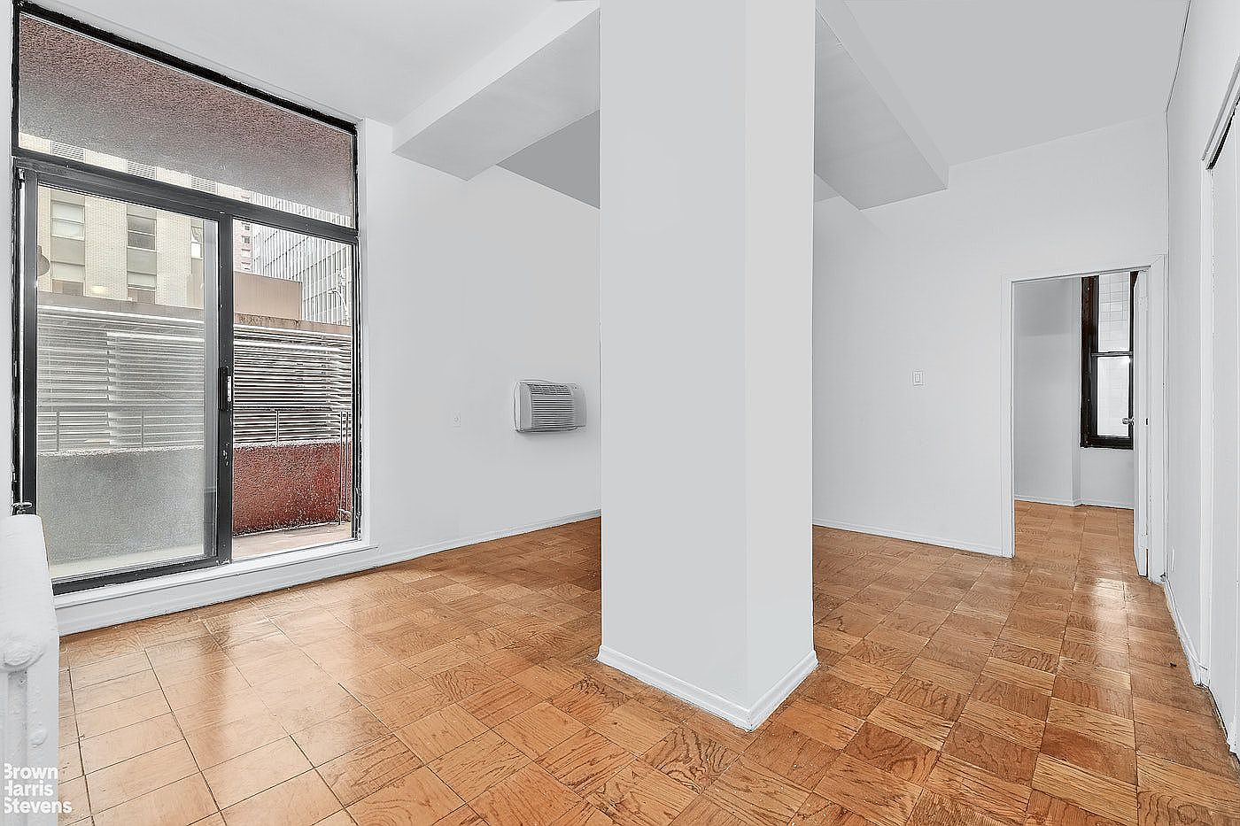 160 Front St APT 2A, New York, NY 10038 | Zillow