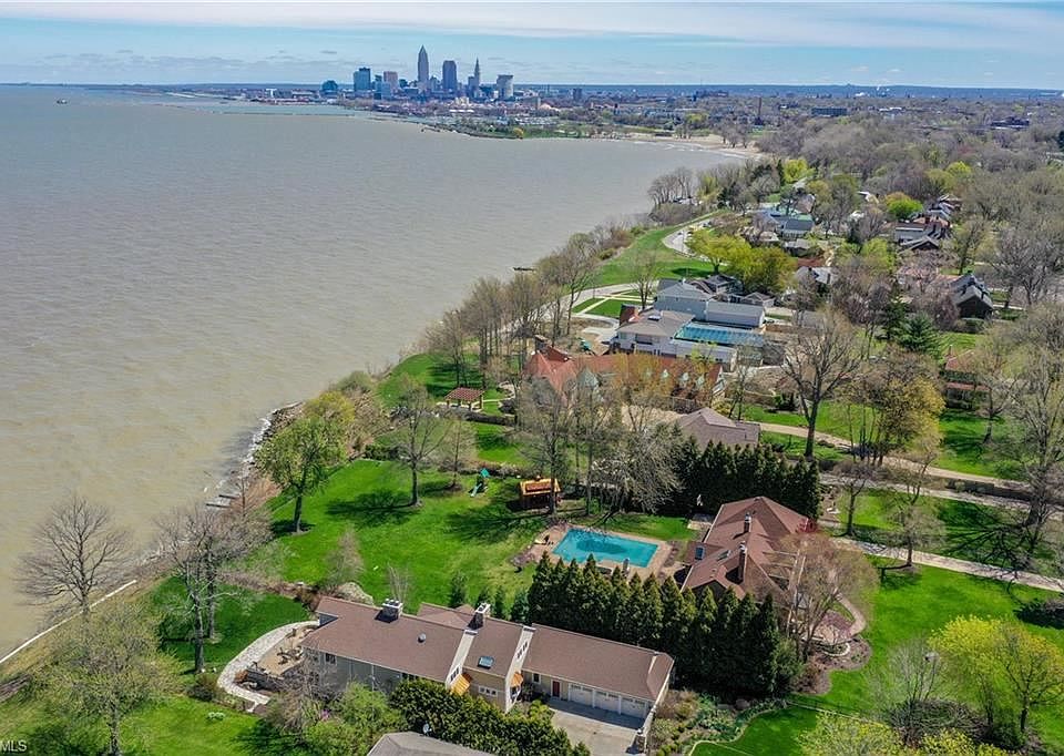 10530 Edgewater Dr, Cleveland, OH 44102 | Zillow