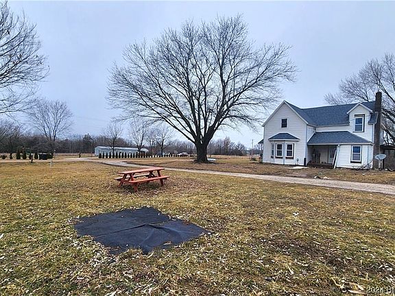 2531 52nd Hwy, Tuscumbia, MO 65082 | Zillow