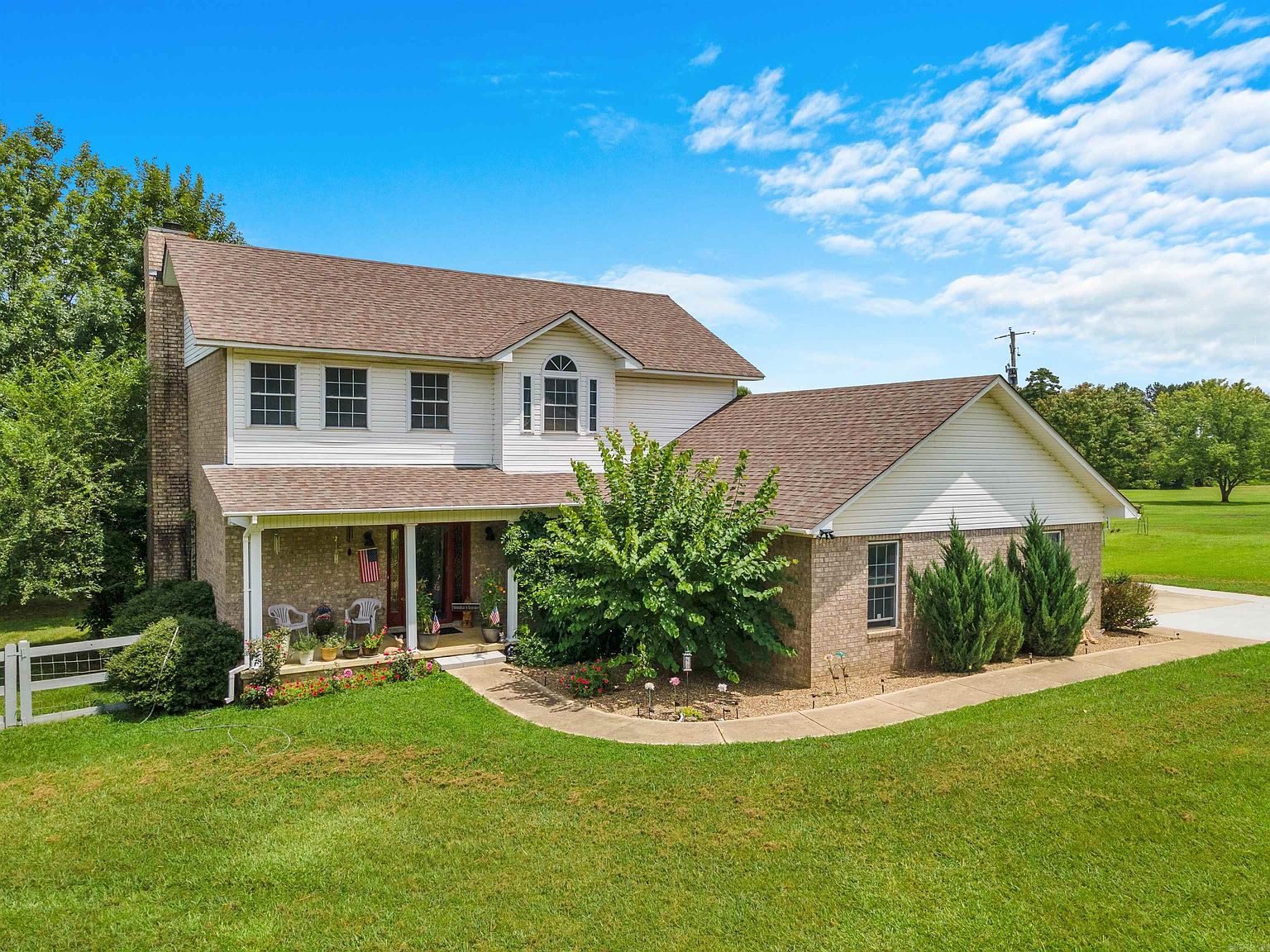 17 E Lewisburg Rd, Vilonia, AR 72173 | Zillow