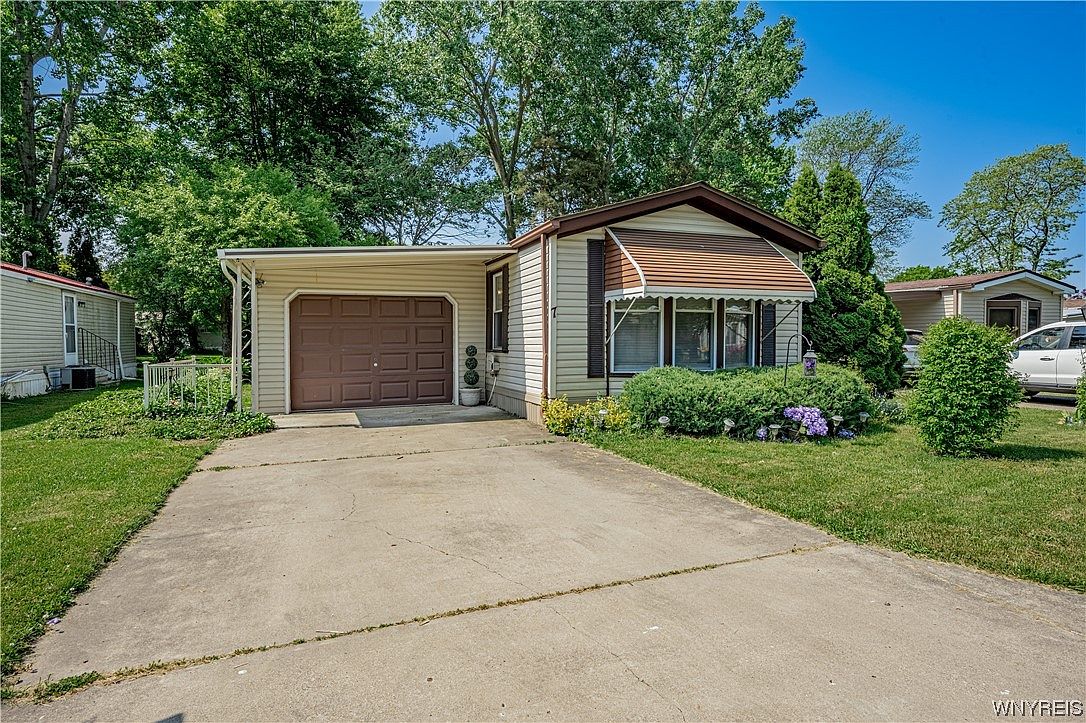 3880 Lockport Olcott Rd #7, Lockport, NY 14094 | Zillow