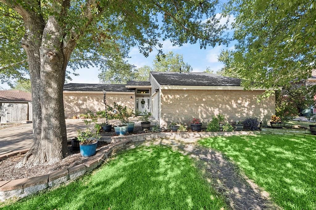 2115 Normal Park Dr, Huntsville, TX 77340 | MLS #46220330 | Zillow