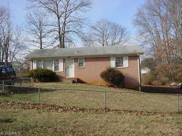 3025 Carolina Ave, Mount Airy, NC 27030 | Zillow