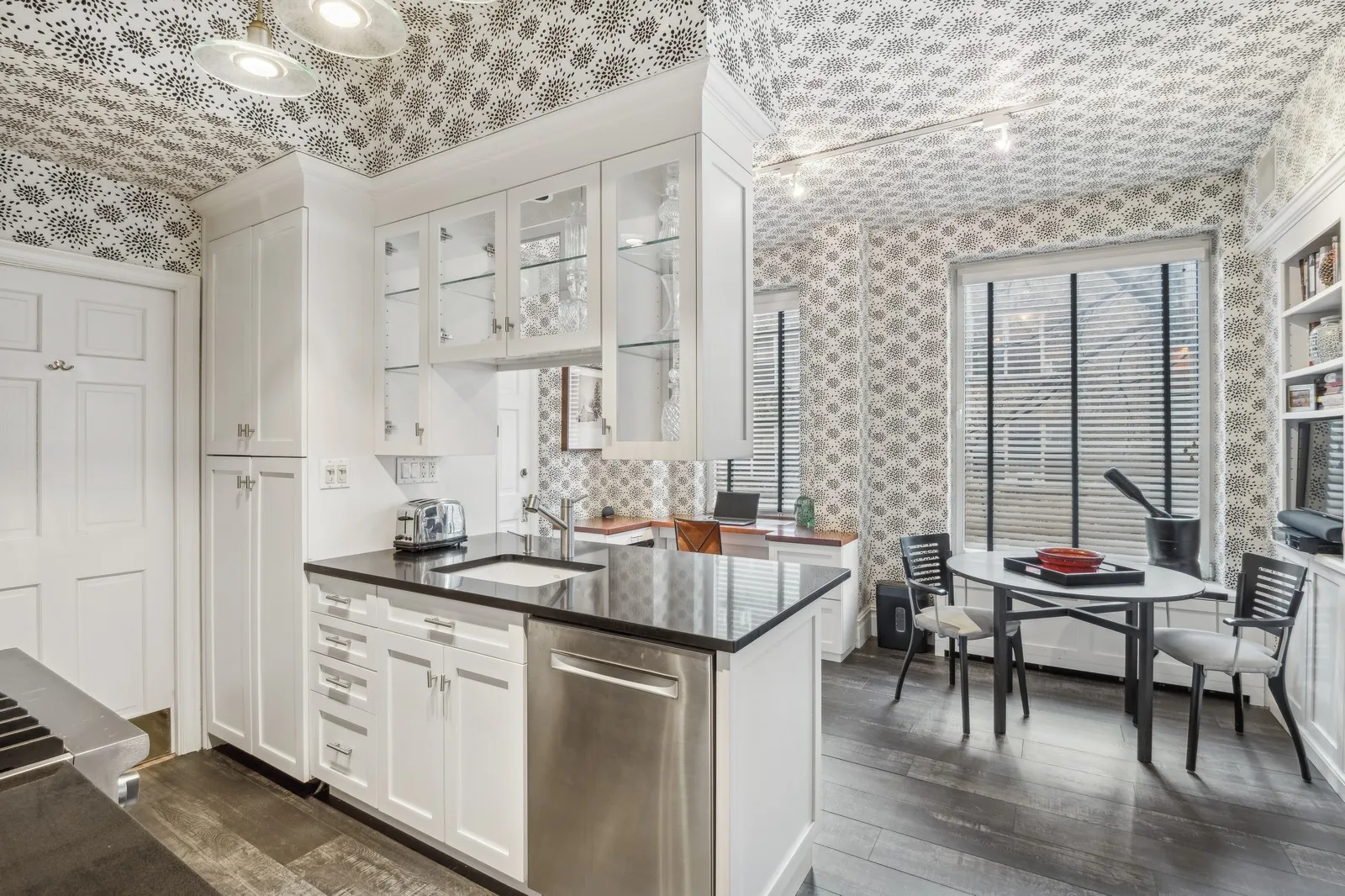 333 East 57th Street #4F in Sutton Place, Manhattan | StreetEasy
