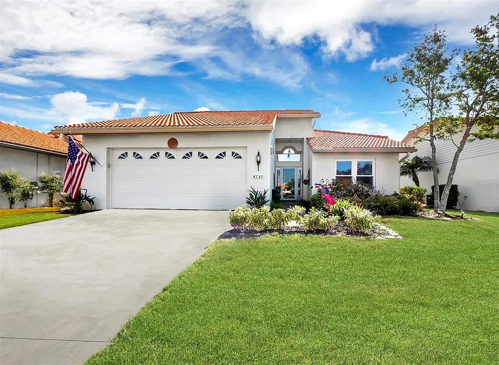 4737 Peridia Blvd E, Bradenton, FL 34203 | MLS #U8195975 | Zillow