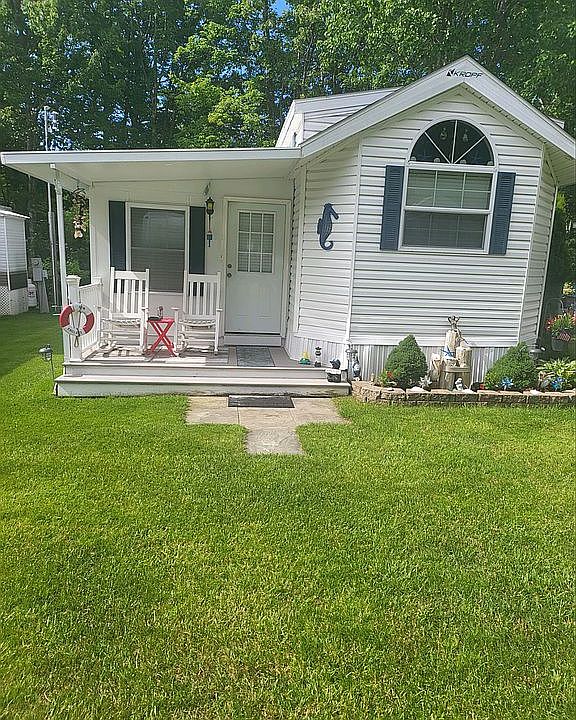 48 Cascade Rd #63, Old Orchard Beach, ME 04064 | Zillow