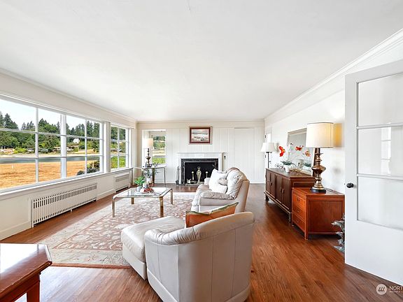 3026 Marine Drive, Bremerton, WA 98312 | MLS #2277015 | Zillow