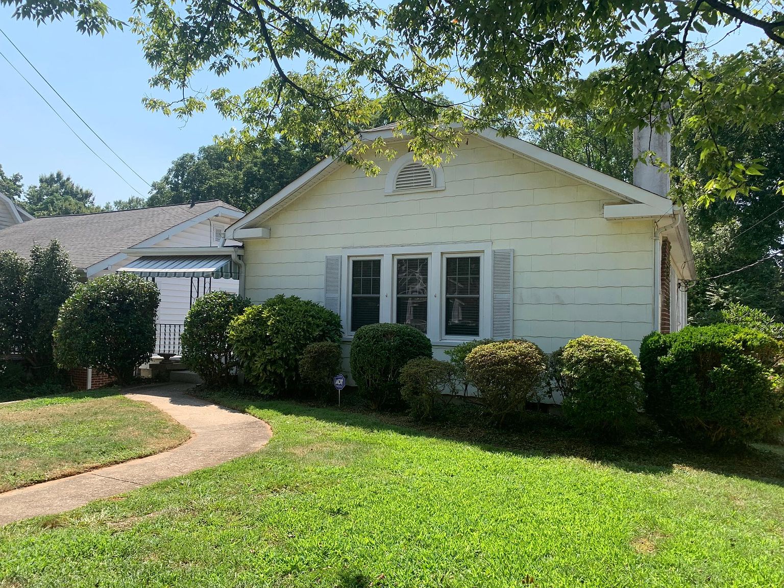 608 Irving St, Winston Salem, NC 27103 | Zillow