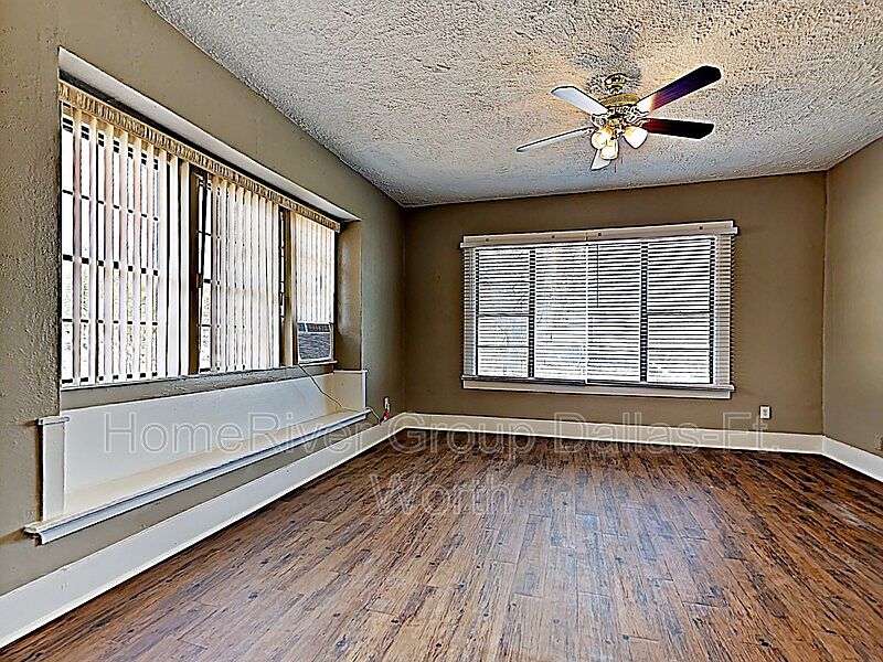 724 W 7th St, Dallas, TX 75208 | Zillow