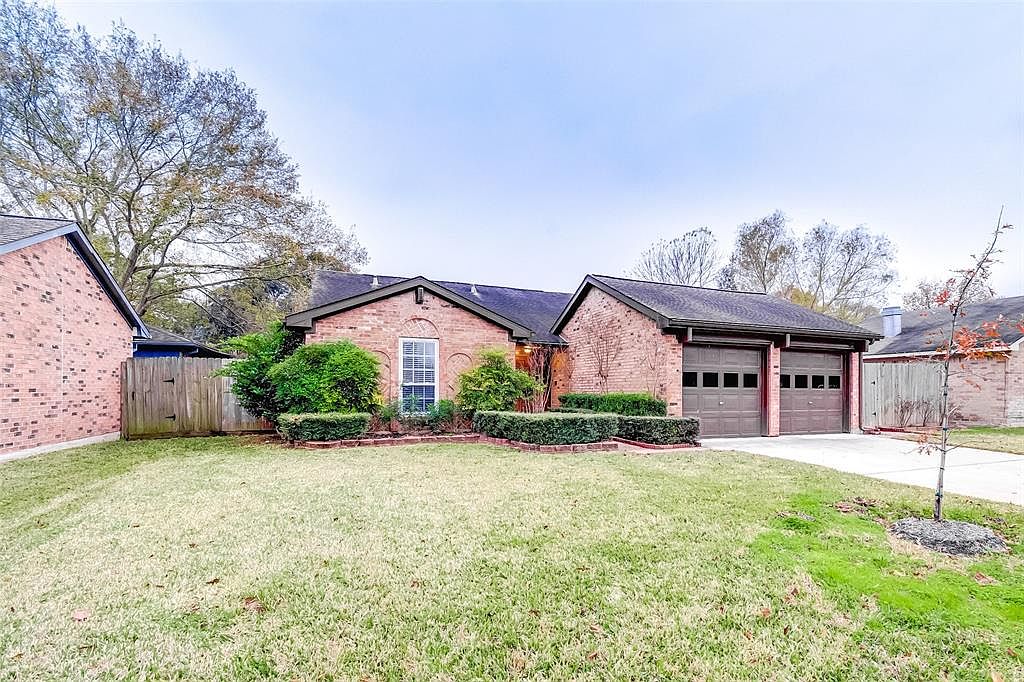 16615 Castle Fraser Dr, Houston, TX 77084 | Zillow