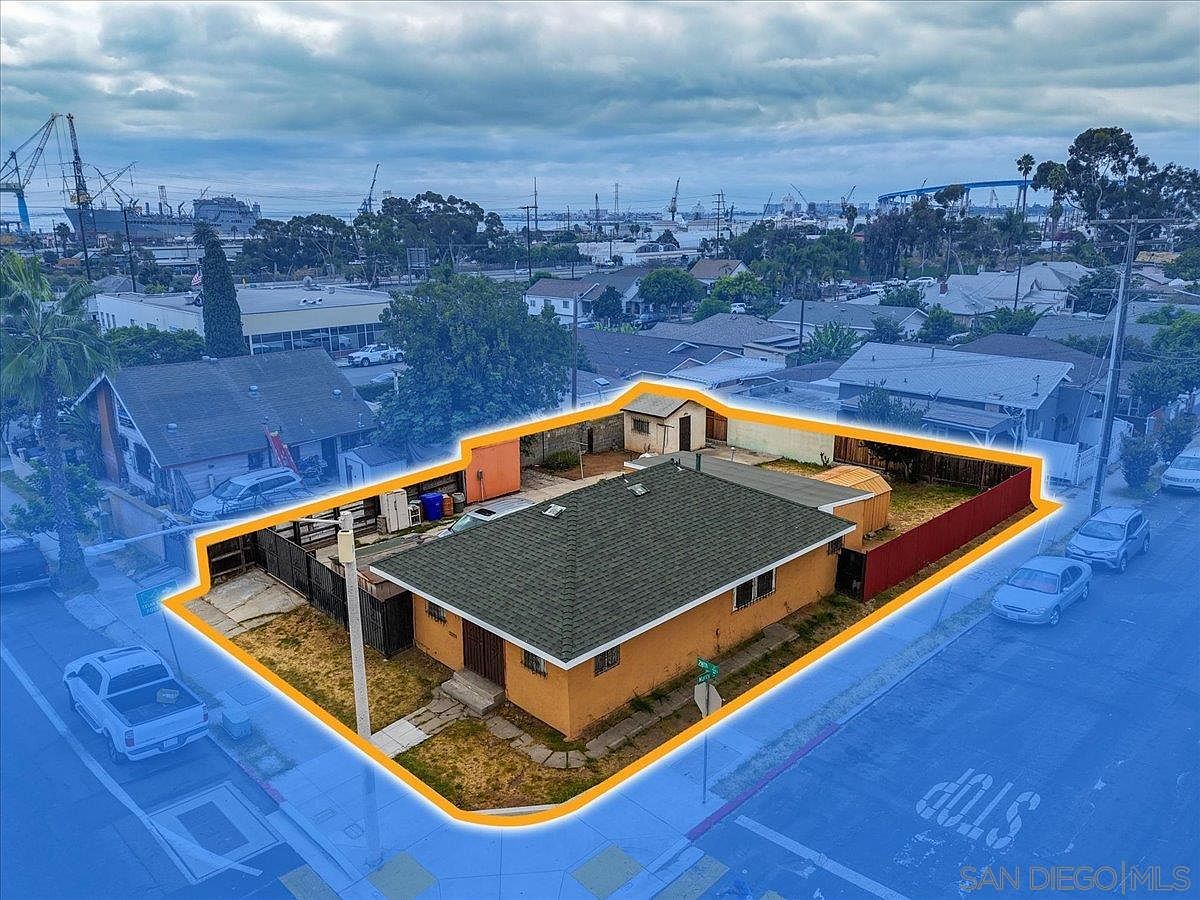 806 S 28th St, San Diego, CA 92113 | Zillow