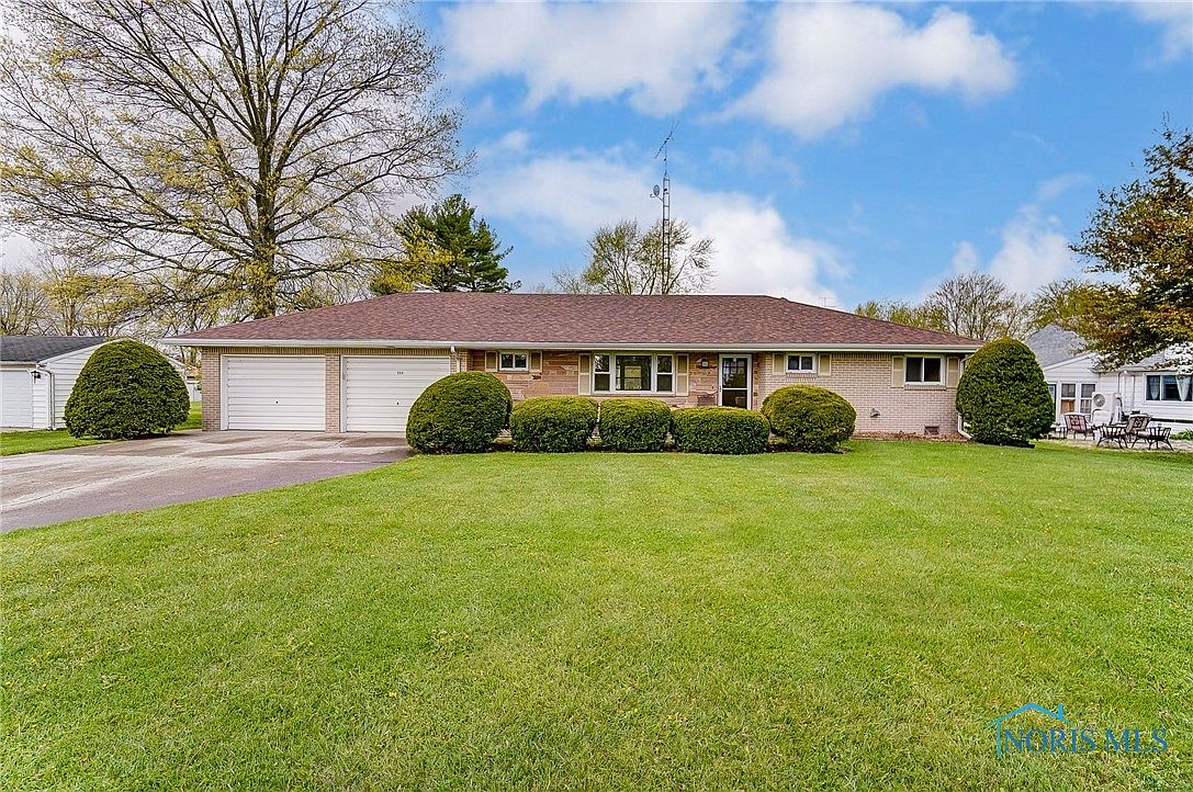204 Browning Rd, Swanton, OH 43558 | Zillow