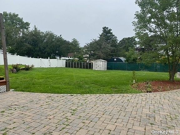 6 13th Street, Selden, NY 11784 | MLS #3534201 | Zillow