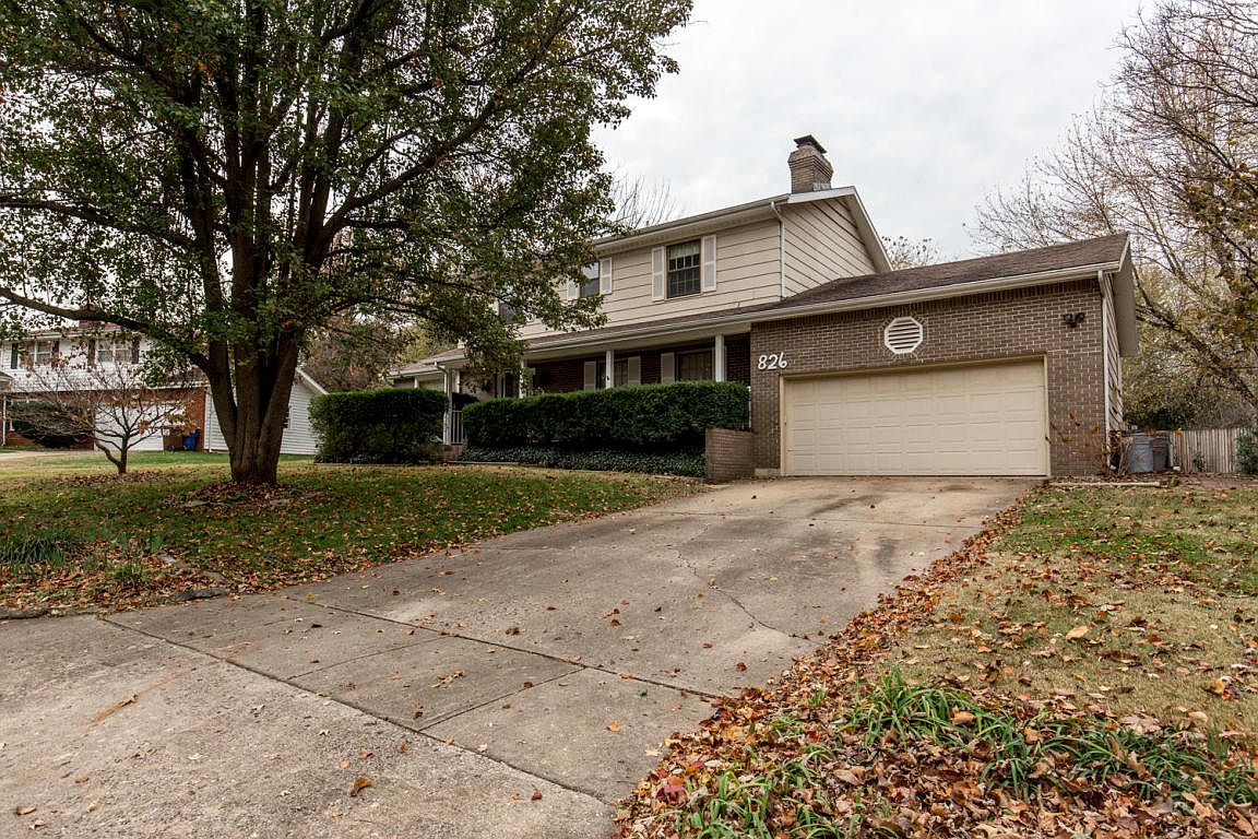 826 W Primrose St, Springfield, MO 65807 | Zillow