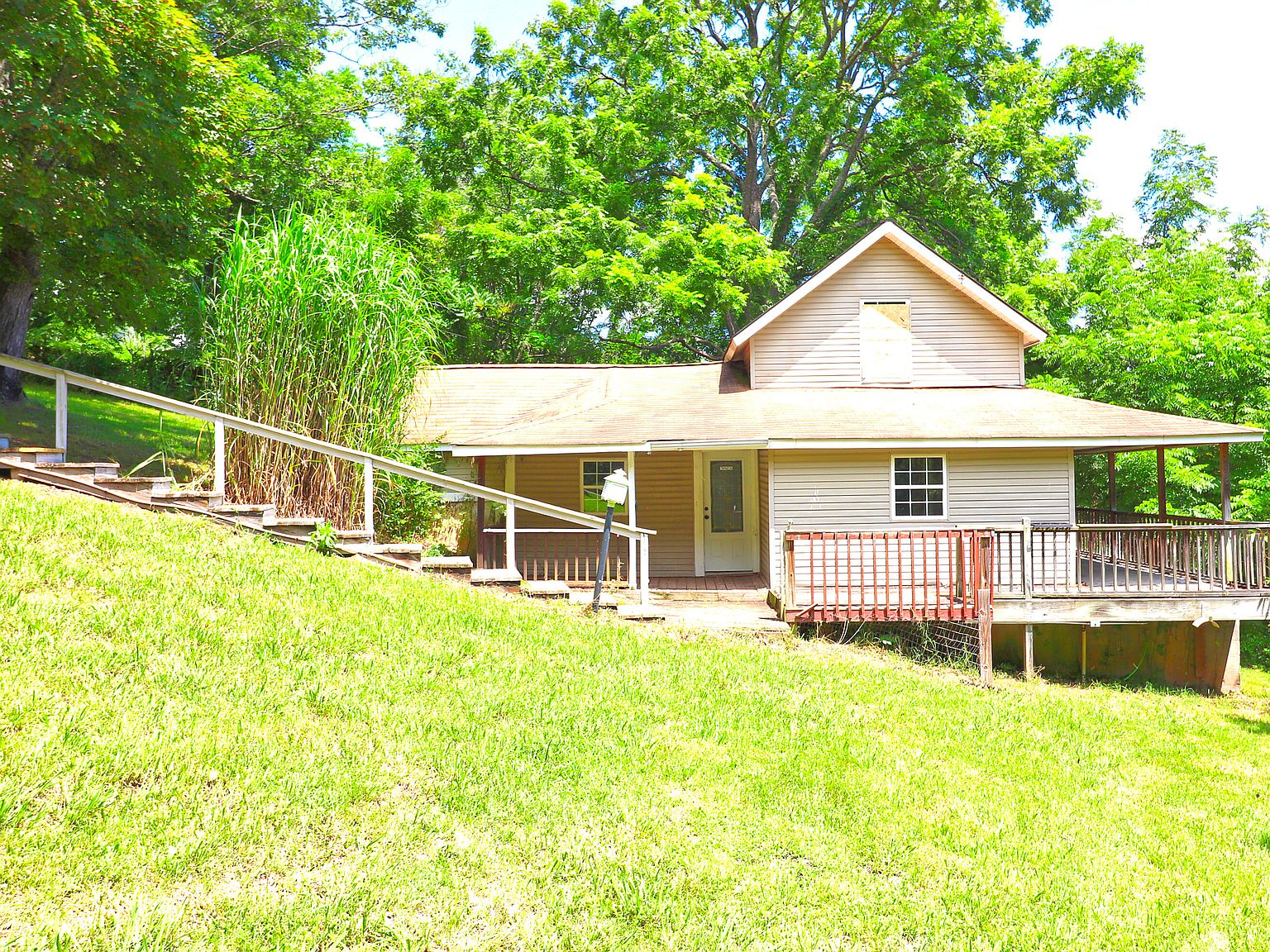 6190 Parrott Mountain Rd, Parrott, VA 24132 | Zillow