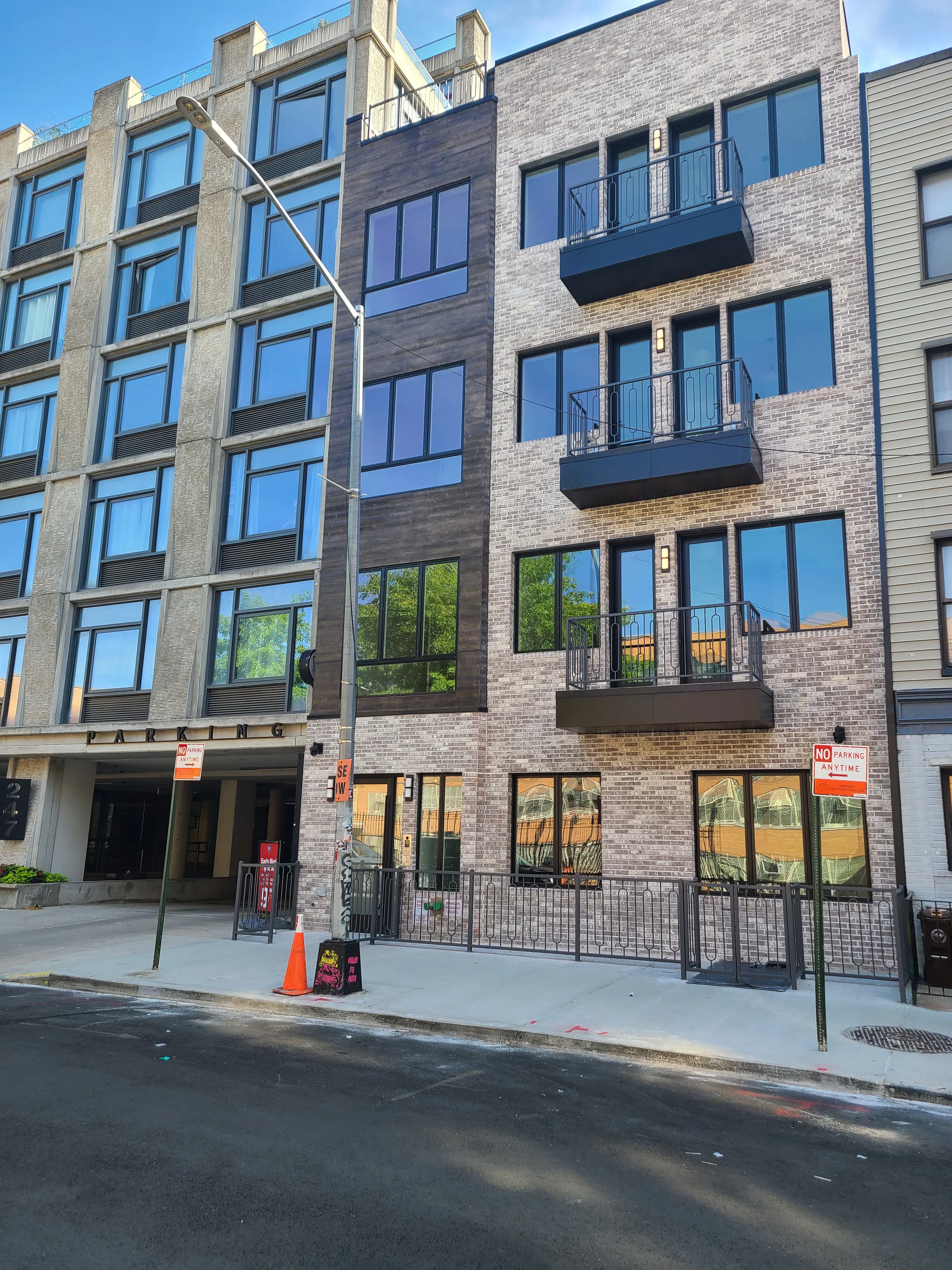 257 North 7th Street #2F in Williamsburg, Brooklyn | StreetEasy