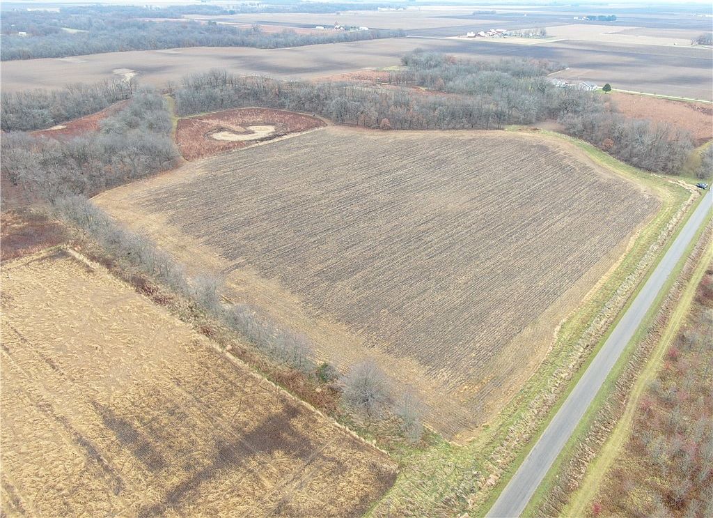 2600 E, Oakland, IL 61943 | Zillow